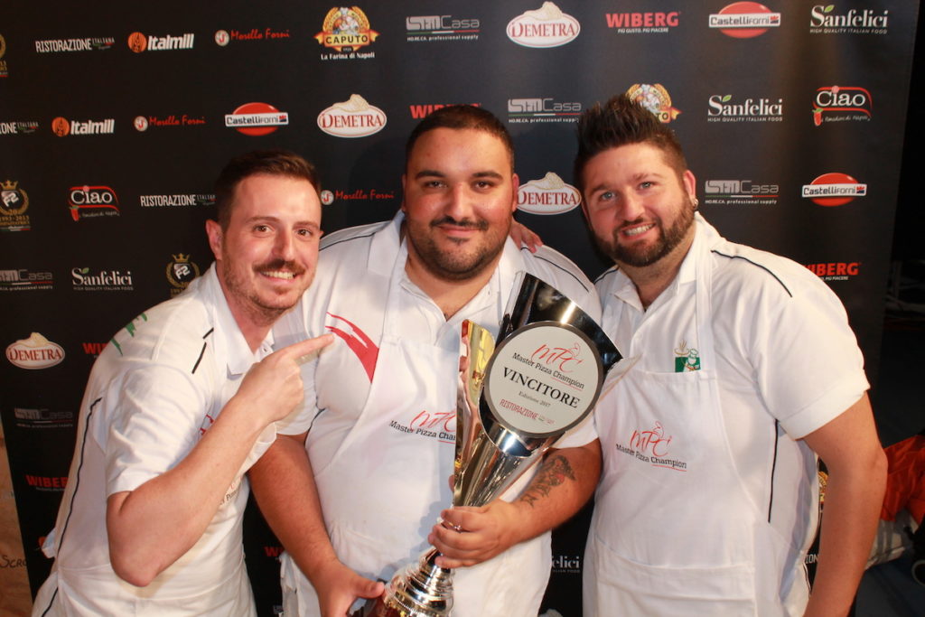Elia Pompa vince Master Pizza Champion, è lui il miglior pizzaiolo