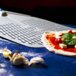 Pizza napoletana fatta in casa con Gi.Metal: la ricetta di Davide ...