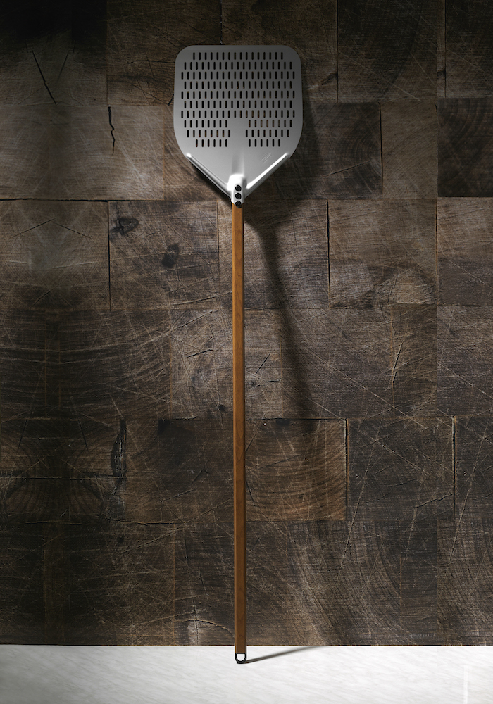 Gi.Metal reinventa un classico: WoodTech, la nuova pala per pizza