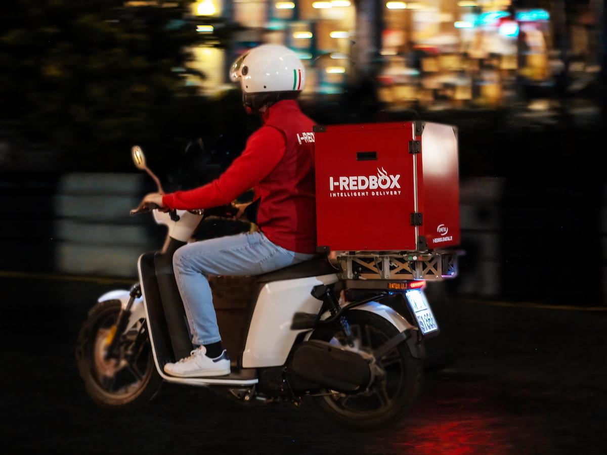 I-REDBOX: la nuova frontiera del delivery intelligente per un business ...